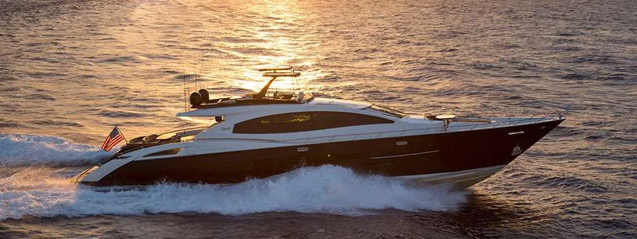 Freddy yacht (Lazzara, 28.9m, 2012)